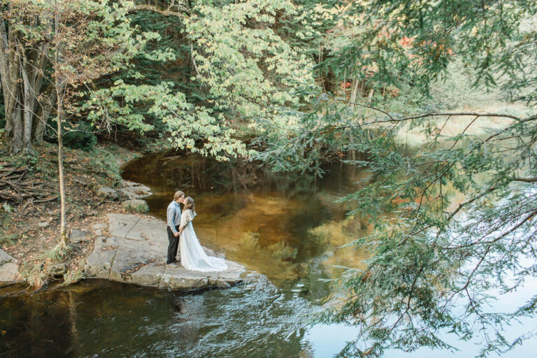 Where to Elope In Ontario - The Organic Moment