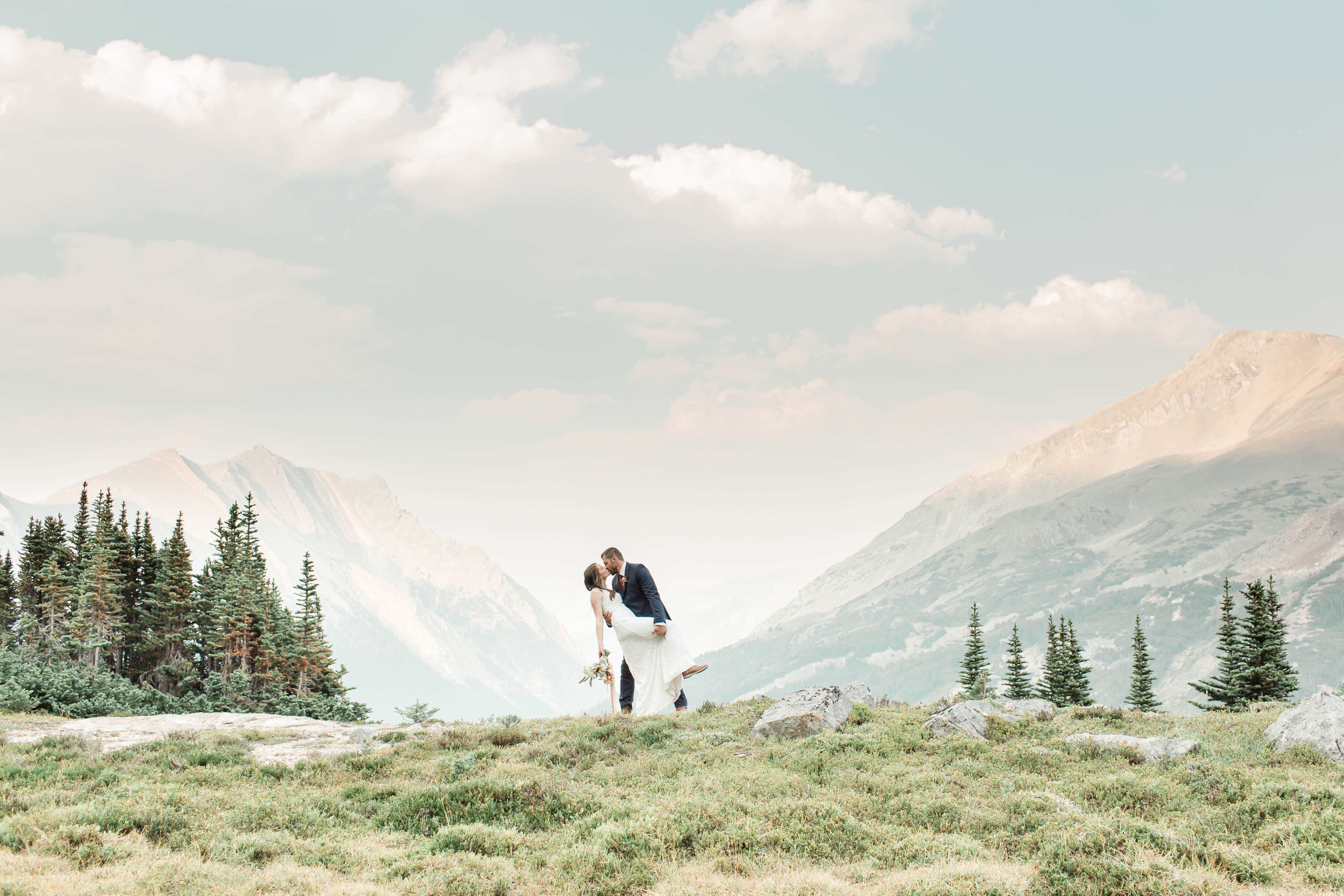 Our 10 Expert Tips To Elope In Banff National Park