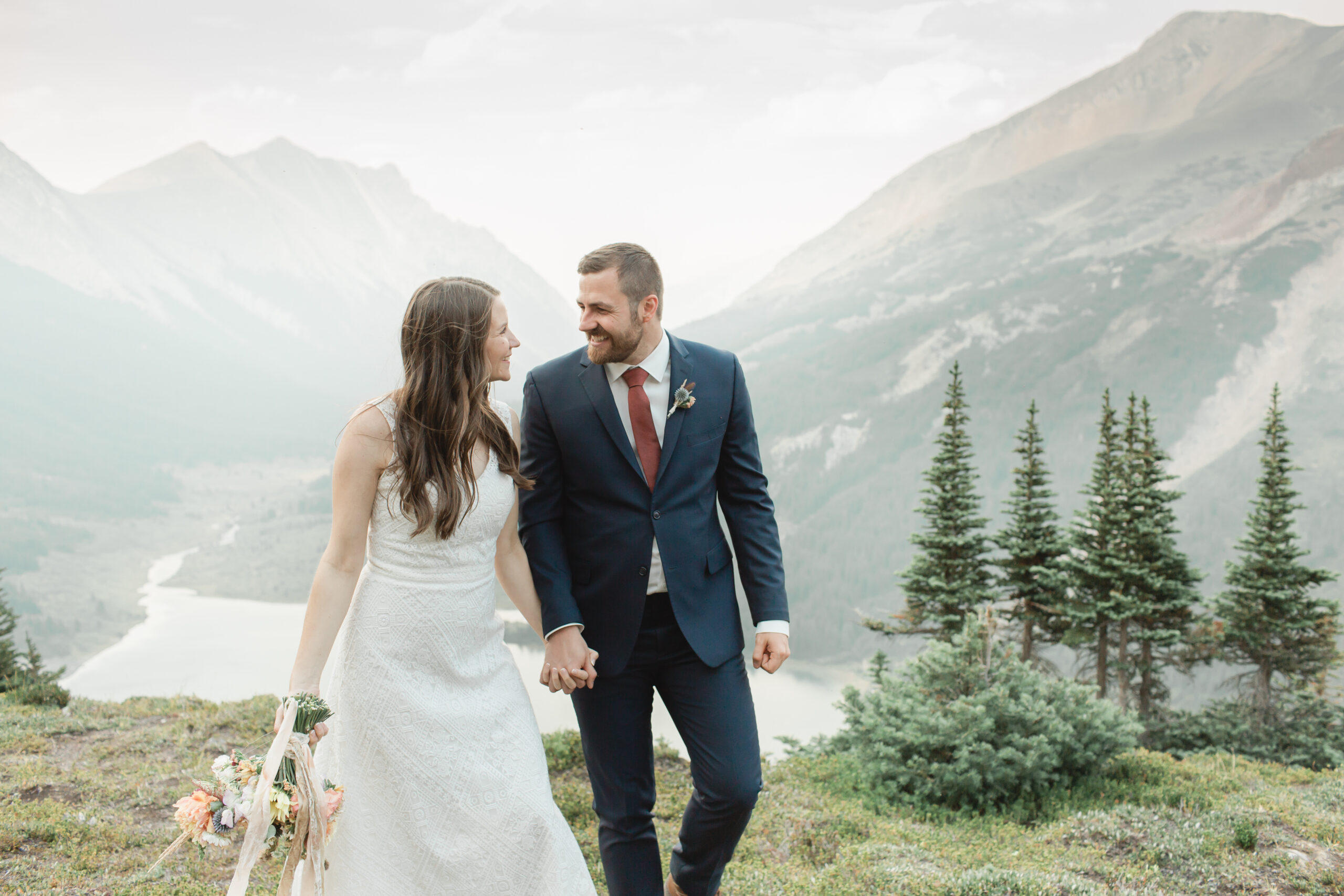 Our 10 Expert Tips To Elope In Banff National Park