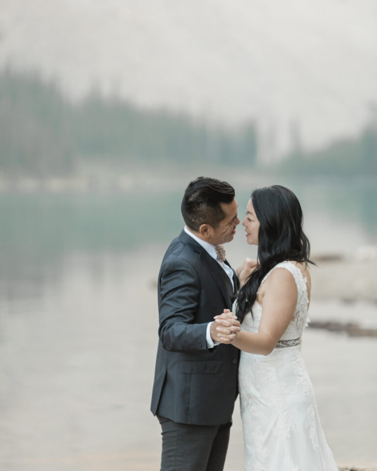 Moraine Lake Banff Elopement | Sunny & Kitty